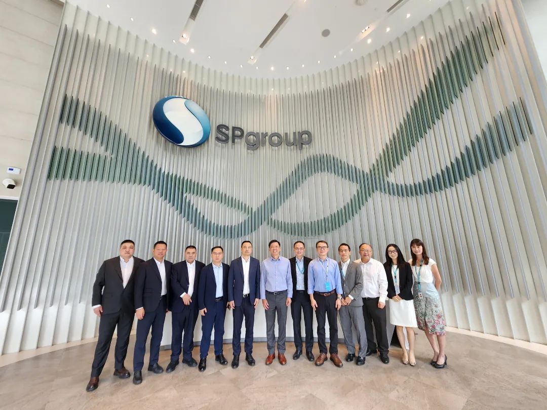 Sumec General Manager Leads Delegation in Visit to SP Group